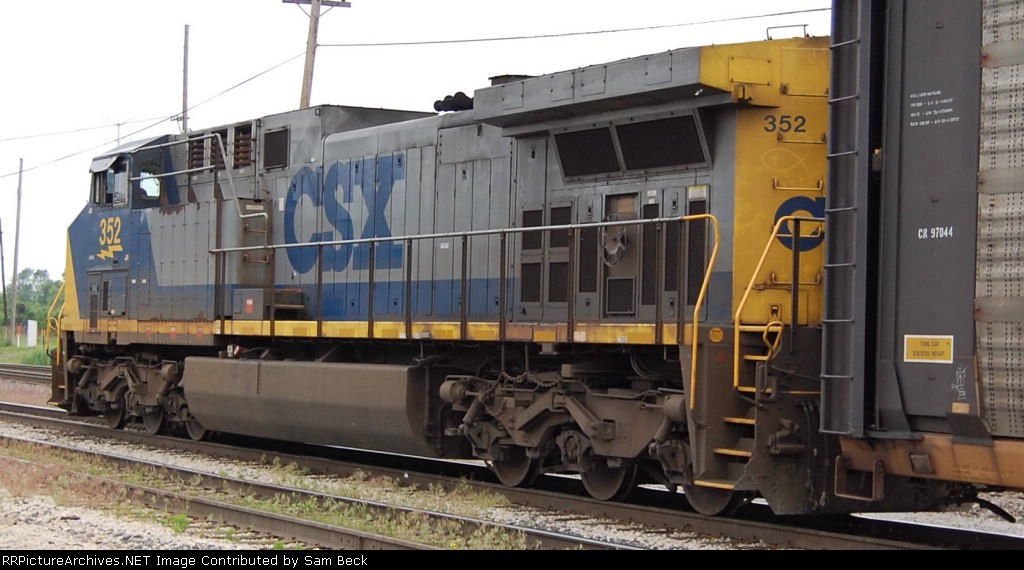 CSX 352